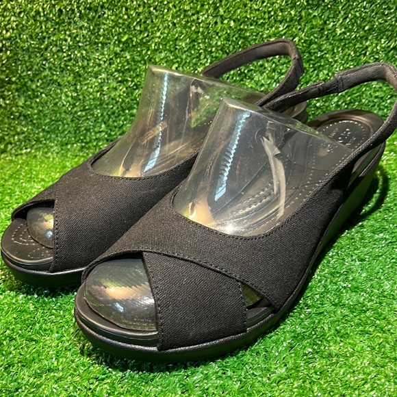 CROCS | Shoes | Crocs Black Leigh Ann Slingback Wedge Shoes 9 | Poshmark